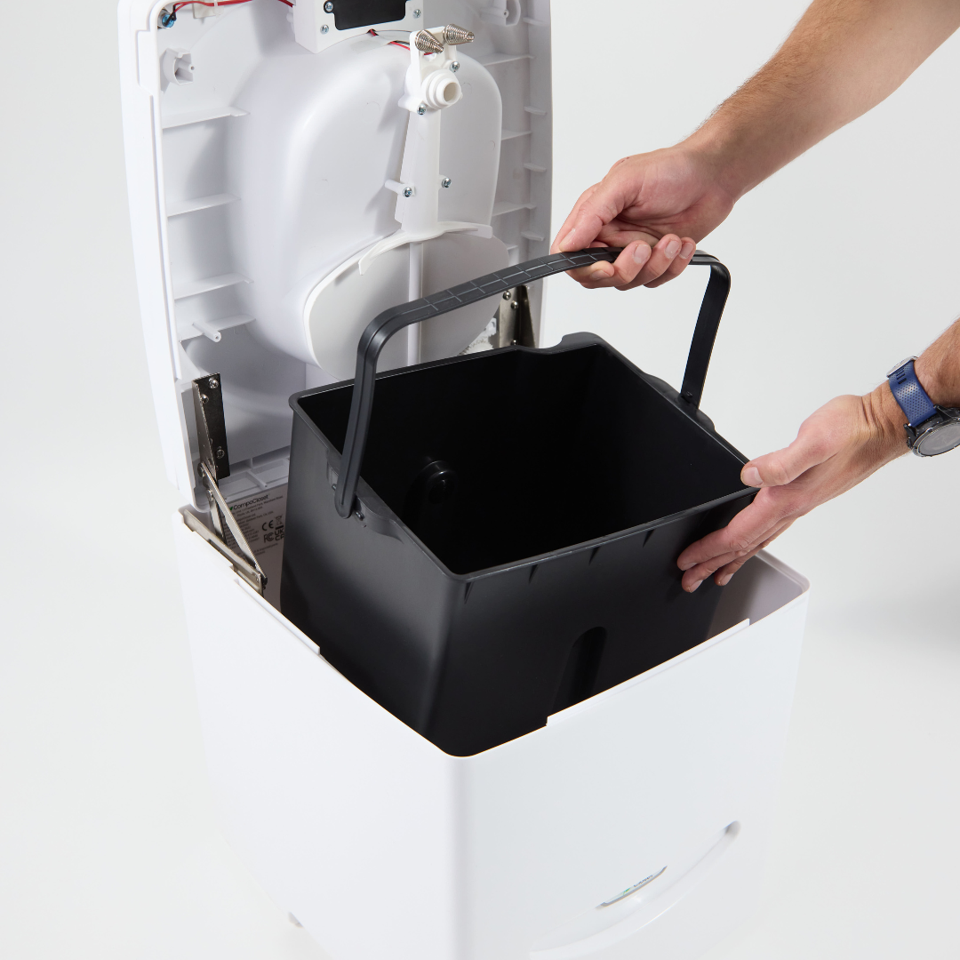 Compo Closet manufacturer of portable composting toilets. – CompoCloset